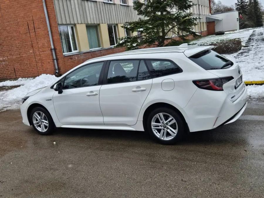 Balts Toyota Corolla 2021 Jēkabpils, ar dzinēja tilpumu 1.80 L un nobraukumu 168 tūkst. km par 13990 €, foto 13 vietnē AUTOMOTO.COM.LV