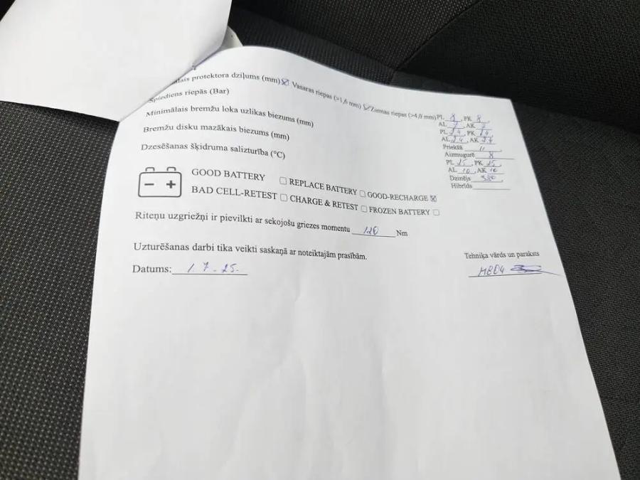 Balts Toyota Corolla 2021 Jēkabpils, ar dzinēja tilpumu 1.80 L un nobraukumu 168 tūkst. km par 13990 €, foto 33 vietnē AUTOMOTO.COM.LV