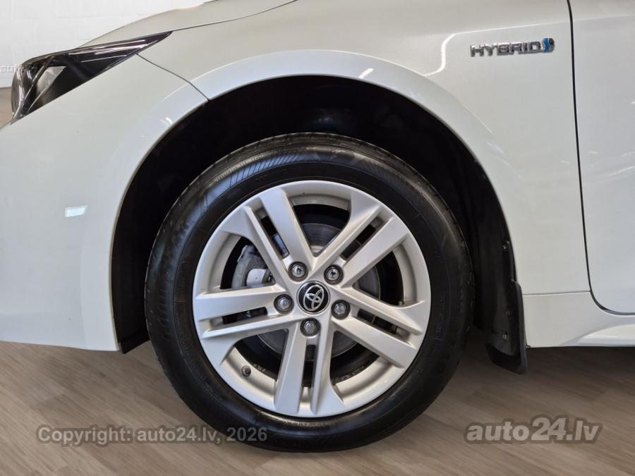 Balts Toyota Corolla 2021 Tallina, ar dzinēja tilpumu 1.80 L un nobraukumu 66 tūkst. km par 18290 €, foto 16 vietnē AUTOMOTO.COM.LV
