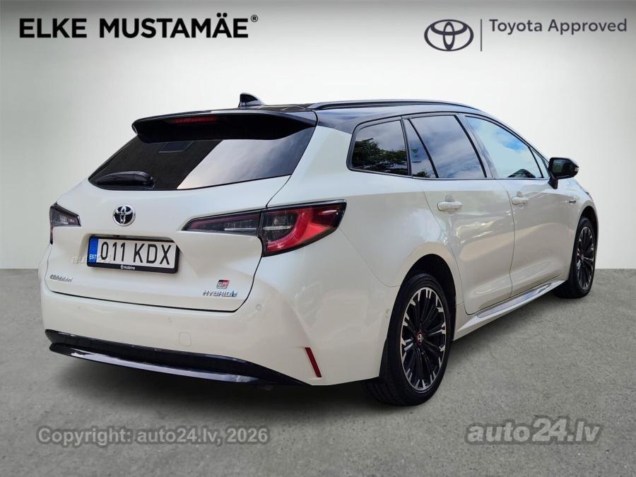 Balts Toyota Corolla 2021 Tallina, ar dzinēja tilpumu 1.80 L un nobraukumu 159 tūkst. km par 19995 €, foto 3 vietnē AUTOMOTO.COM.LV
