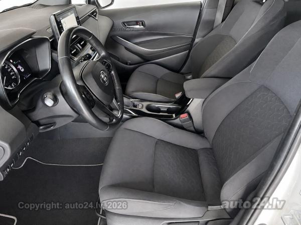 Balts Toyota Corolla 2021 Tallina, ar dzinēja tilpumu 1.80 L un nobraukumu 165 tūkst. km par 16890 €, foto 7 vietnē AUTOMOTO.COM.LV