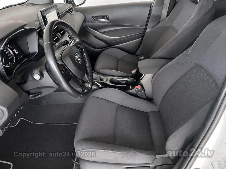 Balts Toyota Corolla 2021 Tallina, ar dzinēja tilpumu 1.80 L un nobraukumu 165 tūkst. km par 16890 €, foto 8 vietnē AUTOMOTO.COM.LV