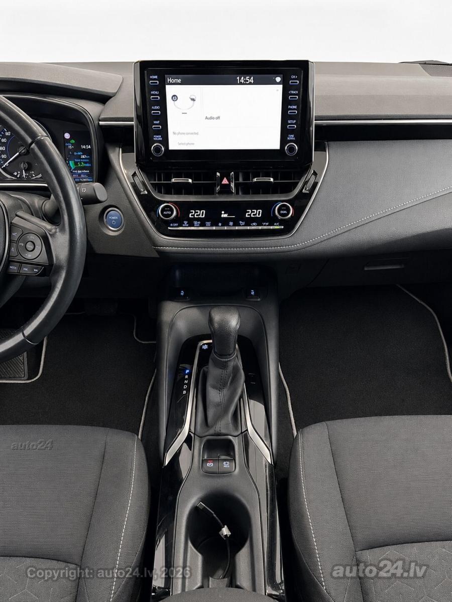 Balts Toyota Corolla 2021 Tallina, ar dzinēja tilpumu 1.80 L un nobraukumu 165 tūkst. km par 16890 €, foto 15 vietnē AUTOMOTO.COM.LV