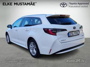 White Toyota Corolla 2021 in Tallinn, with an engine capacity of 1.80 L and mileage of 113 thousand km for 15895 €, photo 18 on AUTOMOTO.COM.LV