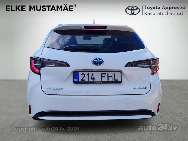 White Toyota Corolla 2021 in Tallinn, with an engine capacity of 1.80 L and mileage of 113 thousand km for 15895 €, photo 5 on AUTOMOTO.COM.LV