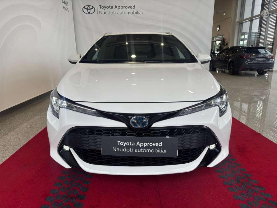Balts Toyota Corolla 2021 Šauļi, ar dzinēja tilpumu 1.80 L un nobraukumu 63 tūkst. km par 18900 €, foto 4 vietnē AUTOMOTO.COM.LV