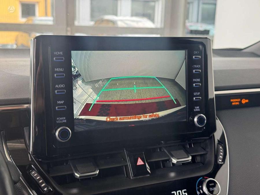 Balts Toyota Corolla 2021 Šauļi, ar dzinēja tilpumu 1.80 L un nobraukumu 63 tūkst. km par 18900 €, foto 16 vietnē AUTOMOTO.COM.LV