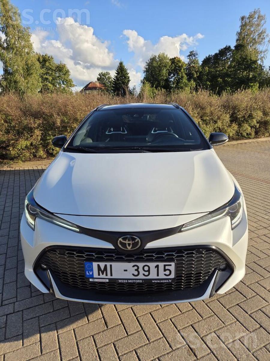 Balts Toyota Corolla 2021 Rīga, ar dzinēja tilpumu 1.80 L un nobraukumu 119 tūkst. km par 21700 €, foto 3 vietnē AUTOMOTO.COM.LV
