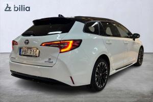 White Toyota Corolla 2022 in Kaunas, with an engine capacity of 0.00 L and mileage of 48 thousand km for 29919 €, photo 5 on AUTOMOTO.COM.LV