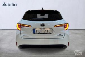 White Toyota Corolla 2022 in Kaunas, with an engine capacity of 0.00 L and mileage of 48 thousand km for 29919 €, photo 6 on AUTOMOTO.COM.LV