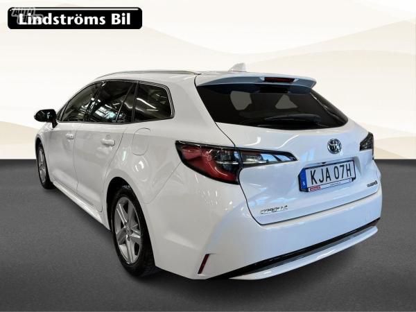 White Toyota Corolla 2022 in Kaunas, with an engine capacity of 0.00 L and mileage of 67 thousand km for 26416 €, photo 4 on AUTOMOTO.COM.LV