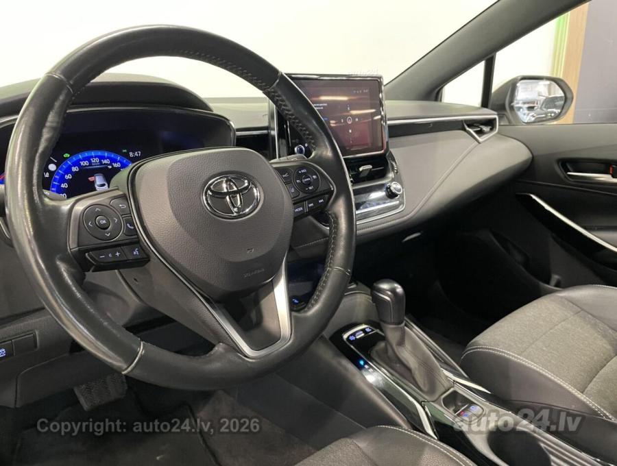 Balts Toyota Corolla 2022 Tallina, ar dzinēja tilpumu 1.80 L un nobraukumu 144 tūkst. km par 18900 €, foto 11 vietnē AUTOMOTO.COM.LV