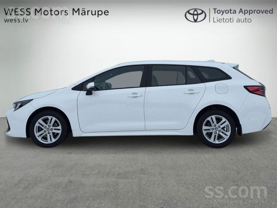 Balts Toyota Corolla 2022 Ventspils, ar dzinēja tilpumu 1.80 L un nobraukumu 94 tūkst. km par 19990 €, foto 4 vietnē AUTOMOTO.COM.LV