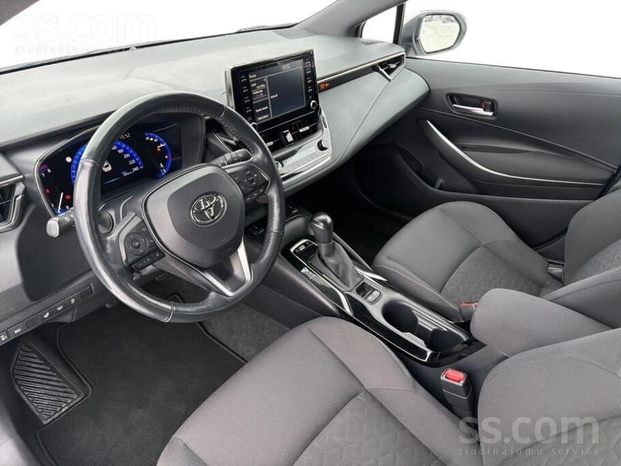 Balts Toyota Corolla 2022 Ventspils, ar dzinēja tilpumu 1.80 L un nobraukumu 94 tūkst. km par 19990 €, foto 12 vietnē AUTOMOTO.COM.LV