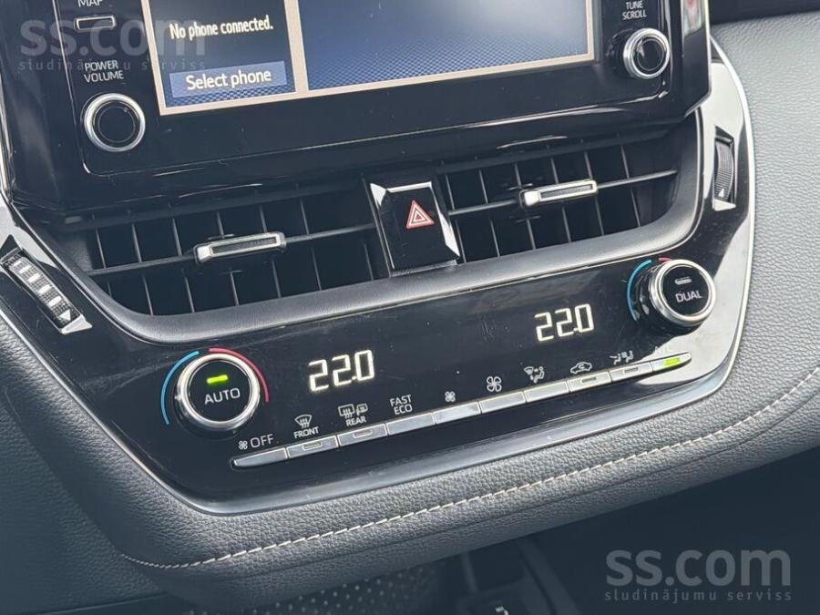 Balts Toyota Corolla 2022 Ventspils, ar dzinēja tilpumu 1.80 L un nobraukumu 94 tūkst. km par 19990 €, foto 28 vietnē AUTOMOTO.COM.LV