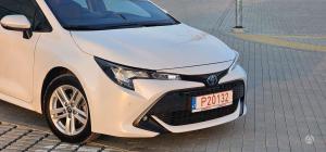 White Toyota Corolla 2022 in Klaipeda, with an engine capacity of 1.80 L and mileage of 85 thousand km for 18900 €, photo 12 on AUTOMOTO.COM.LV