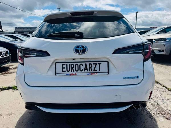 Balts Toyota Corolla 2022 Kauņa, ar dzinēja tilpumu 2.00 L un nobraukumu 294 tūkst. km par 13200 €, foto 5 vietnē AUTOMOTO.COM.LV