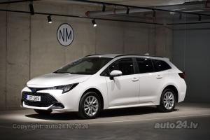 Balts Toyota Corolla 2023 Tallina, ar dzinēja tilpumu 1.80 L un nobraukumu 78 tūkst. km par 22490 €, foto  vietnē AUTOMOTO.COM.LV