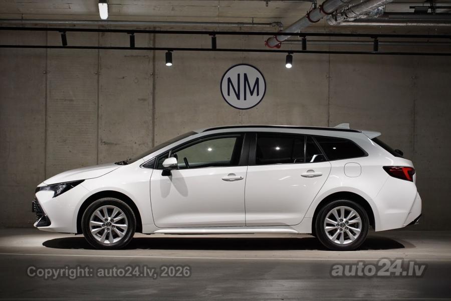 Balts Toyota Corolla 2023 Tallina, ar dzinēja tilpumu 1.80 L un nobraukumu 78 tūkst. km par 22490 €, foto 8 vietnē AUTOMOTO.COM.LV
