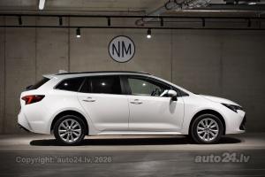 Balts Toyota Corolla 2023 Tallina, ar dzinēja tilpumu 1.80 L un nobraukumu 78 tūkst. km par 22490 €, foto 9 vietnē AUTOMOTO.COM.LV