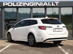 White Toyota Corolla 2023 in Vilnius, with an engine capacity of 1.80 L and mileage of 87 thousand km for 23950 €, photo 4 on AUTOMOTO.COM.LV
