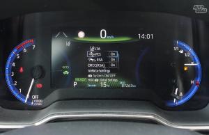 White Toyota Corolla 2023 in Vilnius, with an engine capacity of 1.80 L and mileage of 87 thousand km for 23950 €, photo 6 on AUTOMOTO.COM.LV
