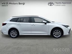 White Toyota Corolla 2023 in Riga, with an engine capacity of 1.80 L and mileage of 73 thousand km for 22990 €, photo 24 on AUTOMOTO.COM.LV