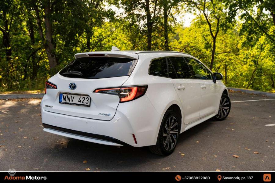 Balts Toyota Corolla 2023 Kauņa, ar dzinēja tilpumu 1.80 L un nobraukumu 106 tūkst. km par 21950 €, foto 5 vietnē AUTOMOTO.COM.LV