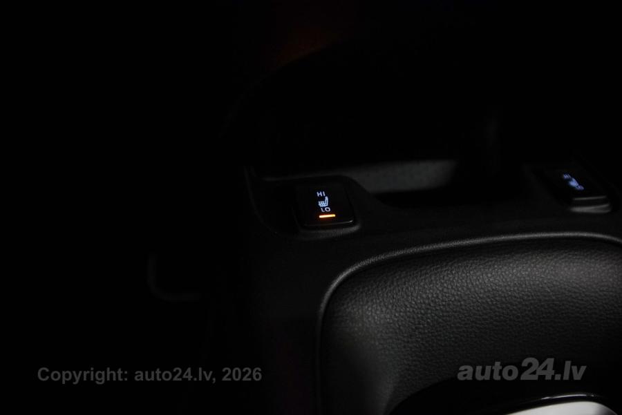 Белый Тойота Королла 2023 в Таллин, объемом двигателя 1.80 л и пробегом 92 тыс. км за 21990 €, фото 17 на AUTOMOTO.COM.LV