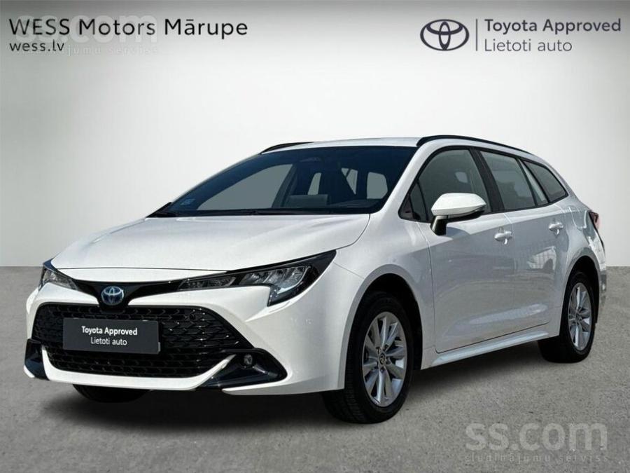 Balts Toyota Corolla 2023 Rīga, ar dzinēja tilpumu 1.80 L un nobraukumu 69 tūkst. km par 20990 €, foto 1 vietnē AUTOMOTO.COM.LV