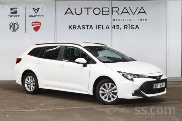 Balts Toyota Corolla 2024 Rīga, ar dzinēja tilpumu 1.80 L un nobraukumu 53 tūkst. km par 22500 €, foto 3 vietnē AUTOMOTO.COM.LV