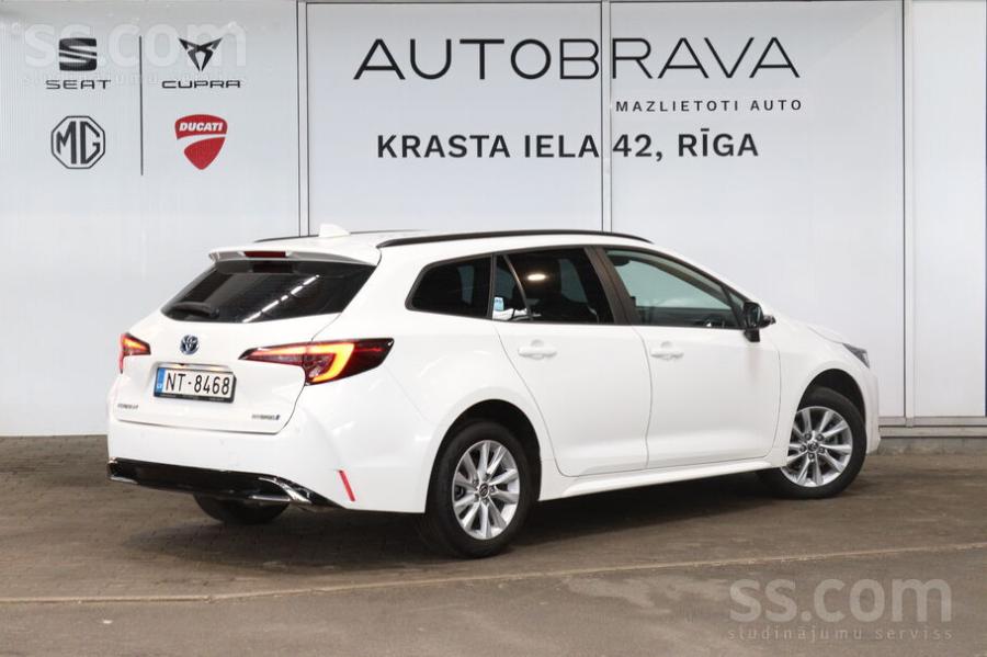 Balts Toyota Corolla 2024 Rīga, ar dzinēja tilpumu 1.80 L un nobraukumu 53 tūkst. km par 22500 €, foto 7 vietnē AUTOMOTO.COM.LV