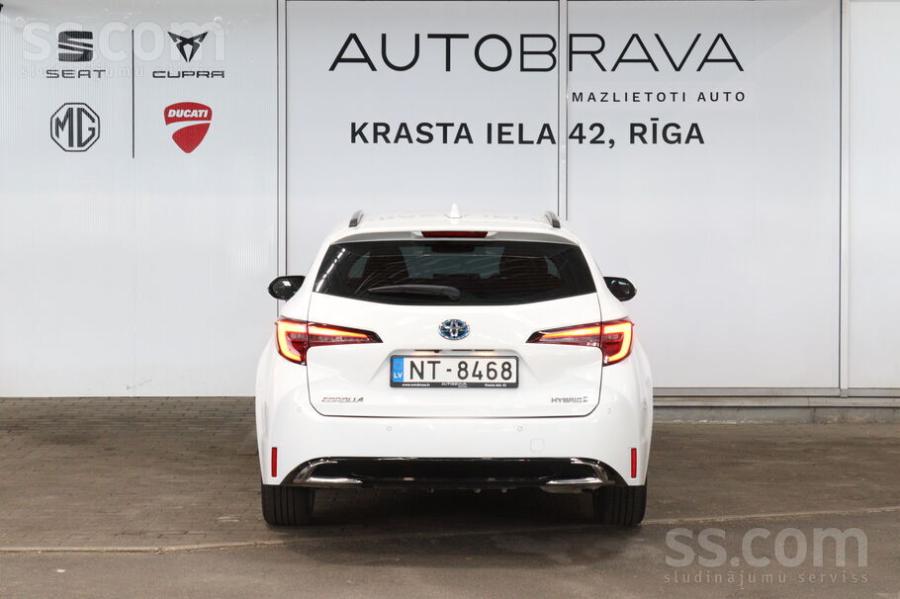 Balts Toyota Corolla 2024 Rīga, ar dzinēja tilpumu 1.80 L un nobraukumu 53 tūkst. km par 22500 €, foto 8 vietnē AUTOMOTO.COM.LV