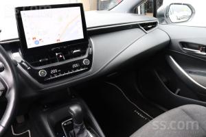 Balts Toyota Corolla 2024 Rīga, ar dzinēja tilpumu 1.80 L un nobraukumu 53 tūkst. km par 22500 €, foto 13 vietnē AUTOMOTO.COM.LV