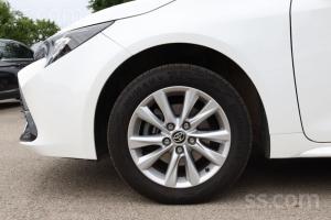 Balts Toyota Corolla 2024 Rīga, ar dzinēja tilpumu 1.80 L un nobraukumu 53 tūkst. km par 22500 €, foto 34 vietnē AUTOMOTO.COM.LV