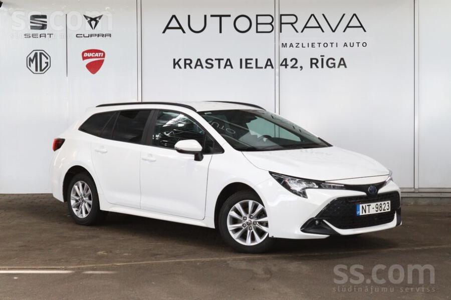 Balts Toyota Corolla 2024 Rīga, ar dzinēja tilpumu 1.80 L un nobraukumu 97 tūkst. km par 21600 €, foto 4 vietnē AUTOMOTO.COM.LV