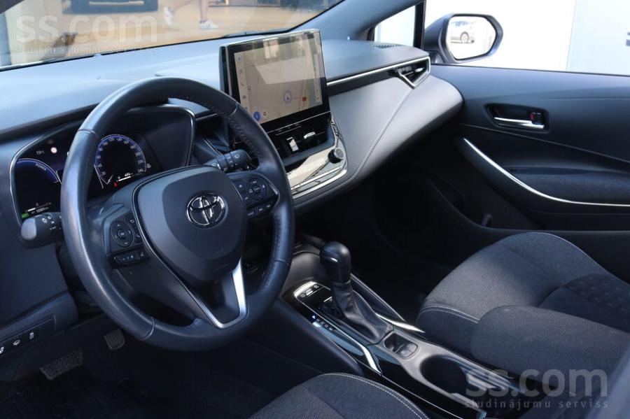 Balts Toyota Corolla 2024 Rīga, ar dzinēja tilpumu 1.80 L un nobraukumu 97 tūkst. km par 21600 €, foto 10 vietnē AUTOMOTO.COM.LV