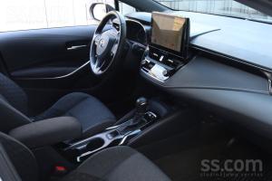 Balts Toyota Corolla 2024 Rīga, ar dzinēja tilpumu 1.80 L un nobraukumu 97 tūkst. km par 21600 €, foto 28 vietnē AUTOMOTO.COM.LV