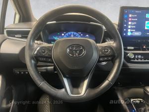White Toyota Corolla 2024 in Tallinn, with an engine capacity of 1.80 L and mileage of 78 thousand km for 23900 €, photo 10 on AUTOMOTO.COM.LV