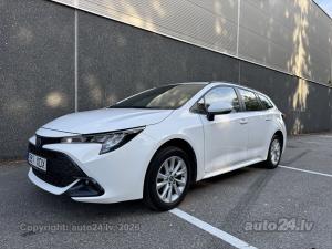 Белый Тойота Королла 2024 в Пярну, объемом двигателя 1.80 л и пробегом 93 тыс. км за 22990 €, фото  на AUTOMOTO.COM.LV