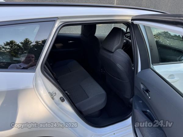 Balts Toyota Corolla 2024 Pērnava, ar dzinēja tilpumu 1.80 L un nobraukumu 93 tūkst. km par 22990 €, foto 10 vietnē AUTOMOTO.COM.LV