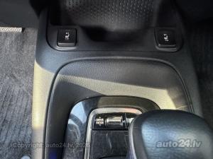 Balts Toyota Corolla 2024 Pērnava, ar dzinēja tilpumu 1.80 L un nobraukumu 93 tūkst. km par 22990 €, foto 15 vietnē AUTOMOTO.COM.LV