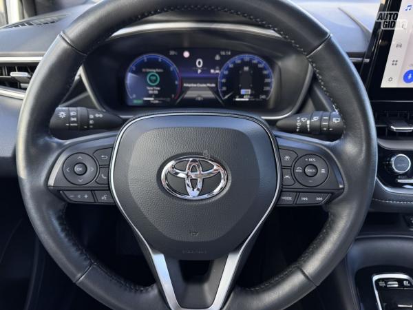 Белый Тойота Королла 2024 в Авиженяй, объемом двигателя 1.80 л и пробегом 71 тыс. км за 21950 €, фото 10 на AUTOMOTO.COM.LV