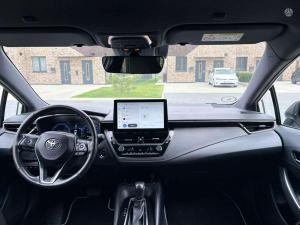 Balts Toyota Corolla 2024 Kauņa, ar dzinēja tilpumu 1.80 L un nobraukumu 224 tūkst. km par 15960 €, foto 9 vietnē AUTOMOTO.COM.LV