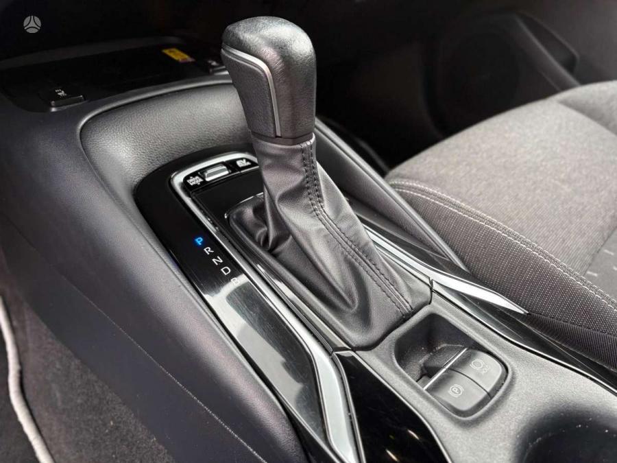 Balts Toyota Corolla 2024 Kauņa, ar dzinēja tilpumu 1.80 L un nobraukumu 224 tūkst. km par 15960 €, foto 13 vietnē AUTOMOTO.COM.LV