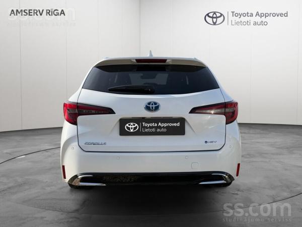 Balts Toyota Corolla 2024 Rīga, ar dzinēja tilpumu 1.80 L un nobraukumu 103 tūkst. km par 23900 €, foto 7 vietnē AUTOMOTO.COM.LV