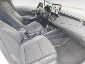 Balts Toyota Corolla 2024 Rīga, ar dzinēja tilpumu 1.80 L un nobraukumu 103 tūkst. km par 23900 €, foto 13 vietnē AUTOMOTO.COM.LV