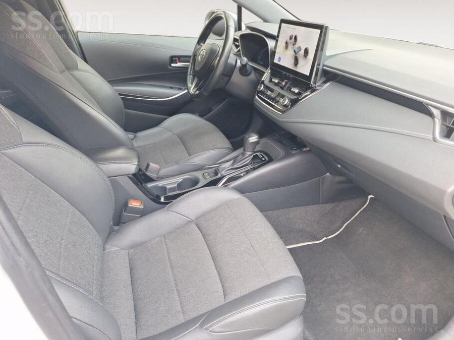Balts Toyota Corolla 2024 Rīga, ar dzinēja tilpumu 1.80 L un nobraukumu 103 tūkst. km par 23900 €, foto 13 vietnē AUTOMOTO.COM.LV