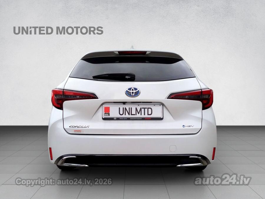 Balts Toyota Corolla 2024 Tallina, ar dzinēja tilpumu 1.80 L un nobraukumu 119 tūkst. km par 22500 €, foto 11 vietnē AUTOMOTO.COM.LV