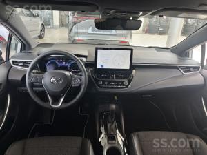 Balts Toyota Corolla 2025 Rīga, ar dzinēja tilpumu 1.80 L un nobraukumu 7 tūkst. km par 1200 €, foto 8 vietnē AUTOMOTO.COM.LV